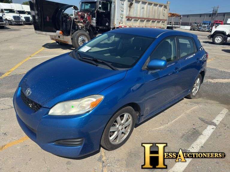 2009 TOYOTA MATRIX - Hess Auctioneers