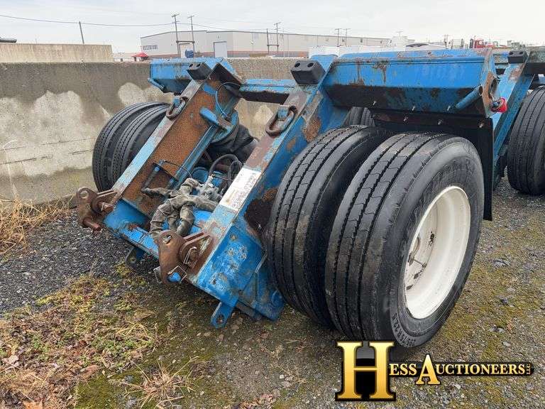 2007 TRAIL KING TK25FA-051 54" FLIP AXLE TRAILER - Hess Auctioneers
