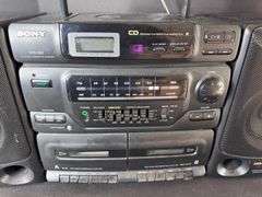 Sony BoomBox - Halfhill Auction Group