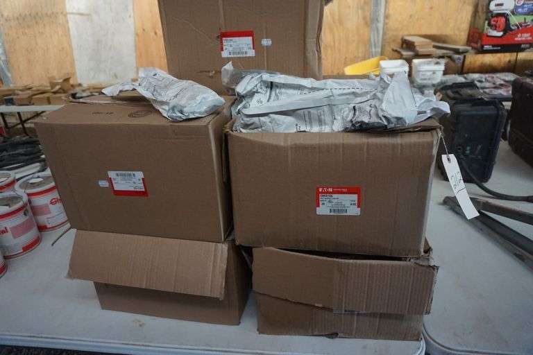 9 ctns: Chico SS2 Sealing material 2 oz packages - Hiatt Auction LLC