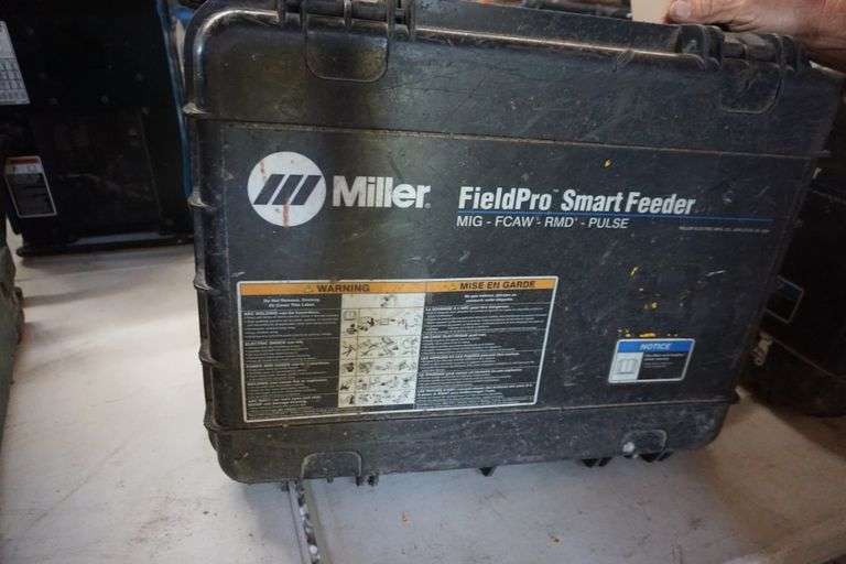 Miller Welder Field Pro Smart Feeder Smart Feeder-not tested - Hiatt ...