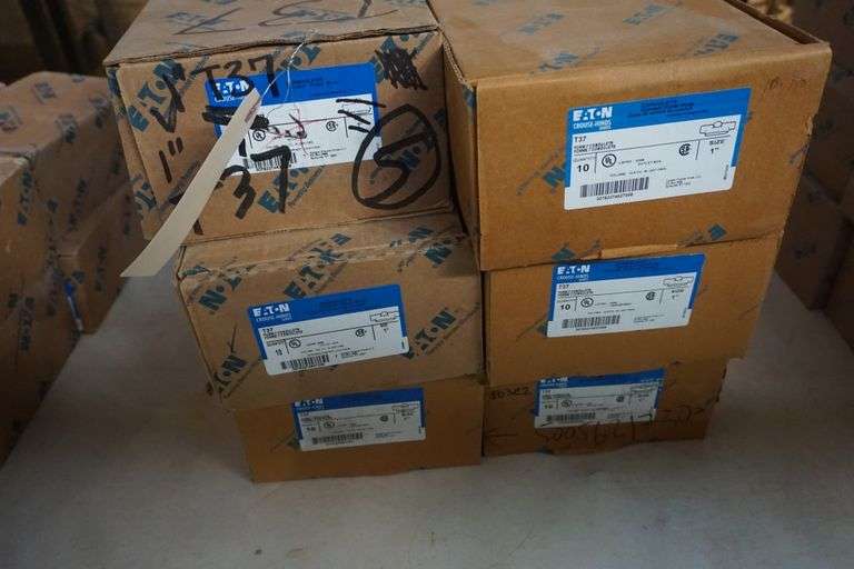 5 Bx Eaton T37 Form 7 Condulet 10 pr ctn, 1 bx of 5 - Hiatt Auction LLC