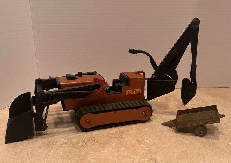 Tonka T-6 Combination Bulldozer-Excavator Toy and Metal Toy Trailer - H ...