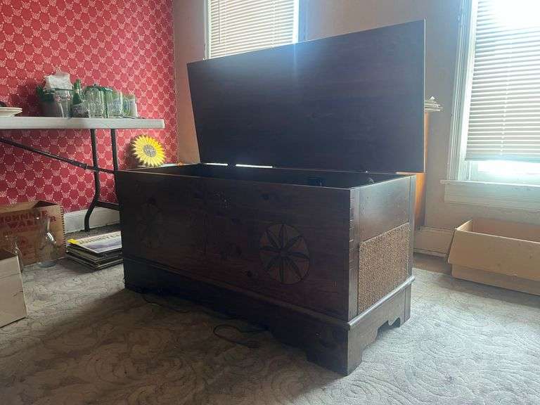 Retro Stereo Chest with Record Player - H.K. Keller