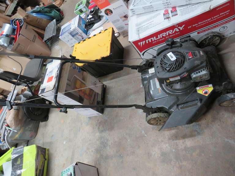 MURRAY 20 IN. 125 CC BRIGGS & STRATTON GAS WALK BEHIND PUSH LAWN MOWER ...