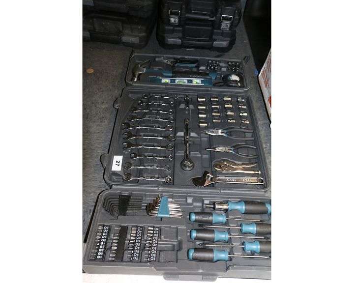 COMPLETE TOOL KIT IN A CASE ( SEE PHOTO) - Dallas Online Auction Company
