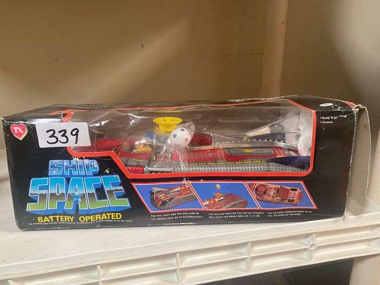 BATTERY OPERATED SPACESHIP IN ORIGINAL BOX - Dallas Online Auction Company