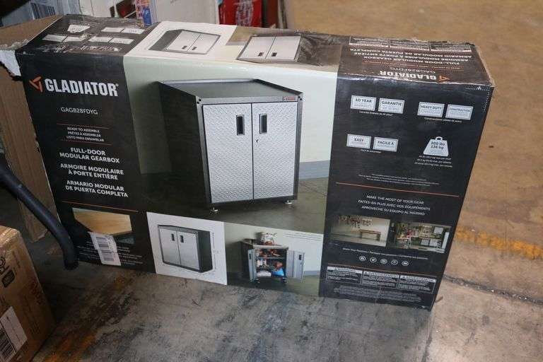 GLADIATOR FULL DOOR MODULAR GEARBOX $279.99 HD - Dallas Online Auction ...