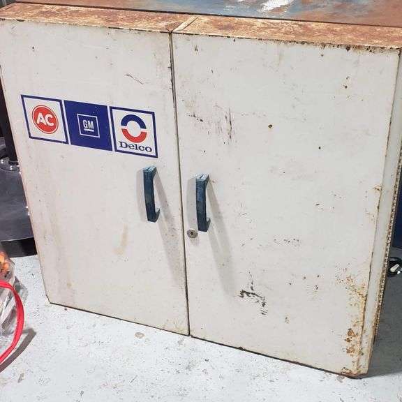 29”W X 26.5”H X12” D - WALL MOUNT AC GM DELCO METAL CABINET WITH ...
