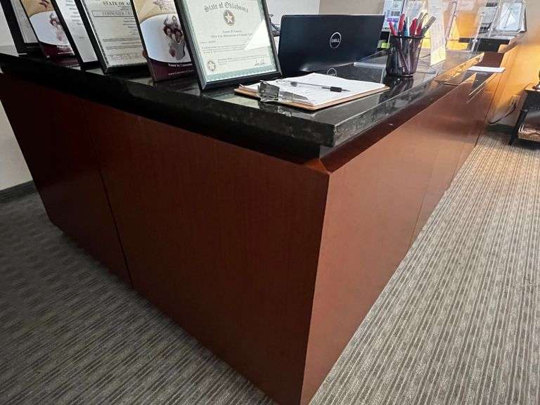 FURNITURE, VERY LARGE RECEPTION DESK WITH TWO EMPLOYEE STATION - Dallas ...