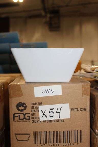 BRAND NEW FDG FIRST DESIGN GLOBAL 7" SQUARE BOWLS WHITE COLOR, 52 OZ ...