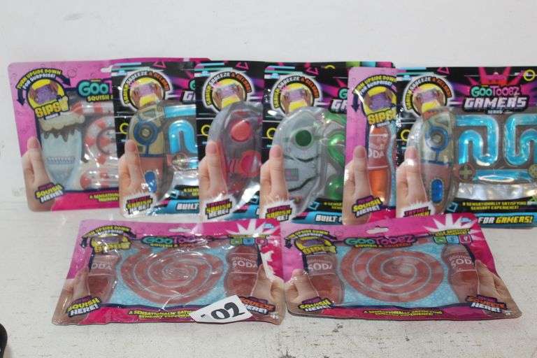 GOO TOOBS SQUISH AND SQUEEZE SENSORY TOY SIPS SERIES - Dallas Online ...