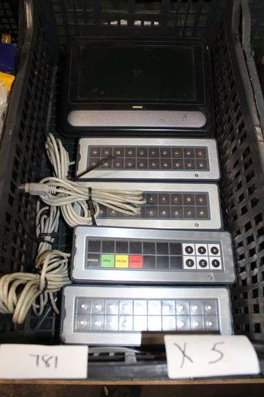 ELECTRONICS INCLUDING QSR AUTOMATIONS KP-7500 SWITCH CONTROLLER ...