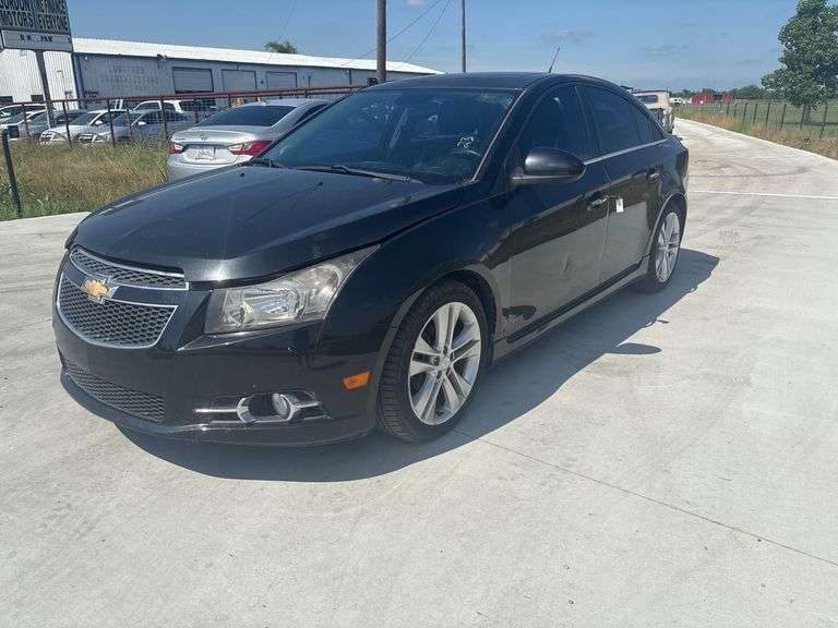 2014 CHEVY CRUZ VIN# 1G1PG5SB3E7417240 HAS KEY HAS TITLE RUNS AN DRIVES ...