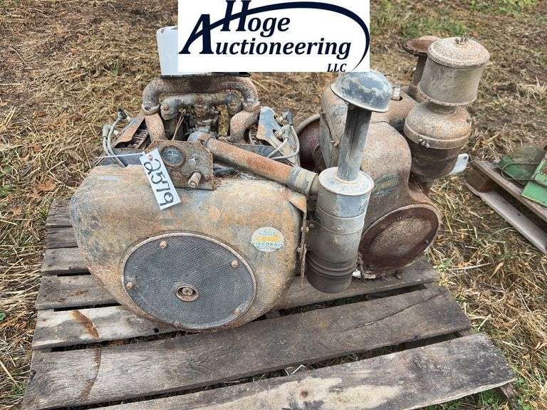 Pair Wisconsin engines - Hoge Auctioneering LLC