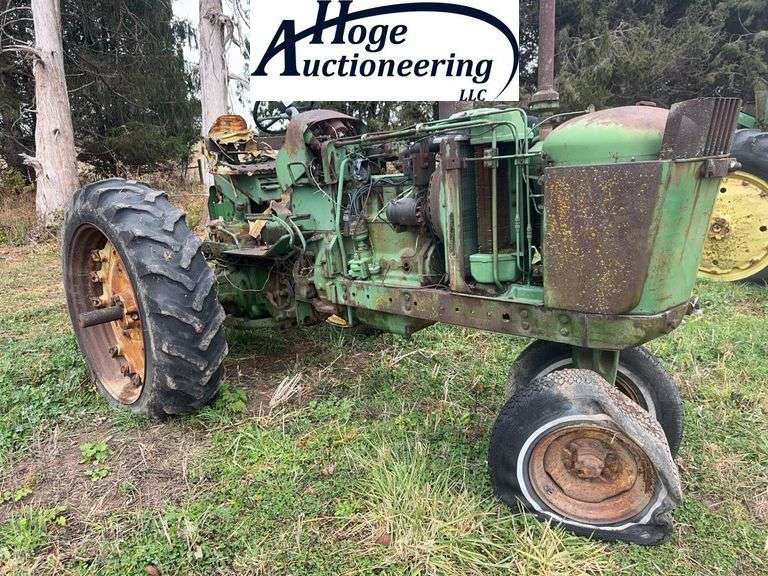 John Deere 3010G, narrow front, roll o matic - Hoge Auctioneering LLC