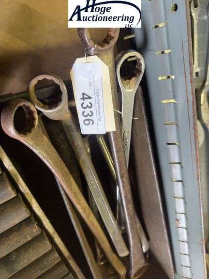 box end wrenches - Hoge Auctioneering LLC