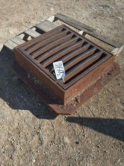 24" CRATE/ DRAIN, CAST IRON - Hoge Auctioneering LLC