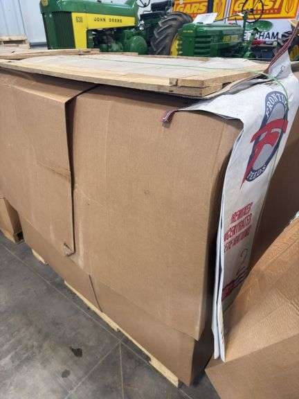 PALLET--EMPTY PAPER SACKS - Hoge Auctioneering LLC