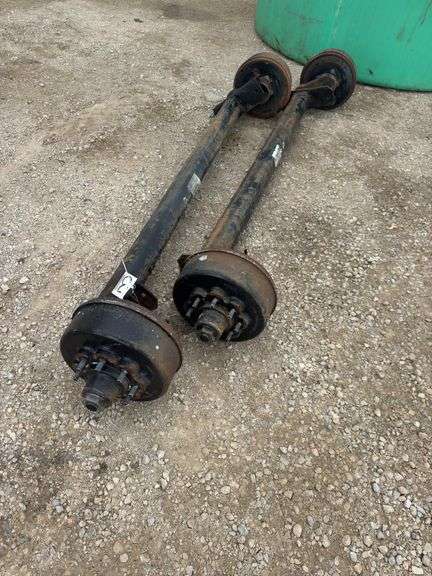 2 axles, 10 FT - Hoge Auctioneering LLC