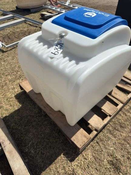 DEF Tank - Hoge Auctioneering LLC