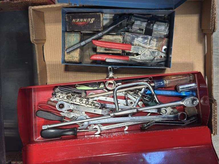 Flat w/ 2 Tool boxes, misc tools - Hoge Auctioneering LLC
