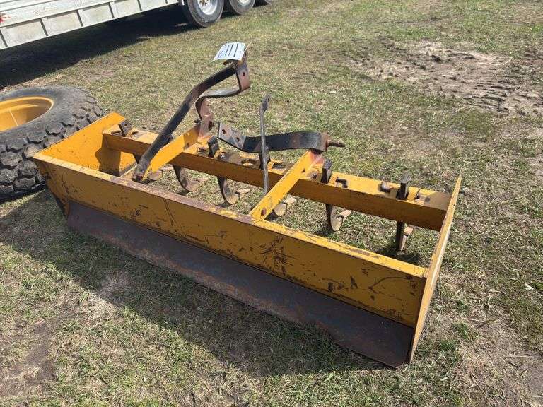 6FT 3PT BOX BLADE - Hoge Auctioneering LLC