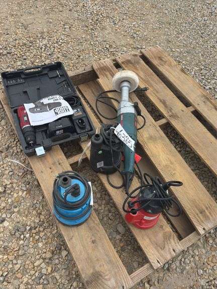 PALLET--SUMP PUMPS, CORDLESS DRILL, BOSCH BUFFER - Hoge Auctioneering LLC