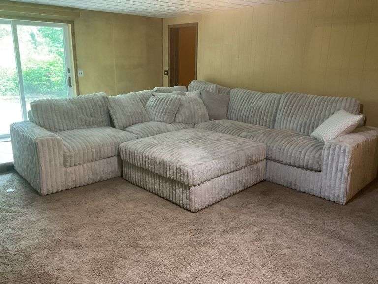 Ashley furniture sectional couch - Hoosier Auction Group