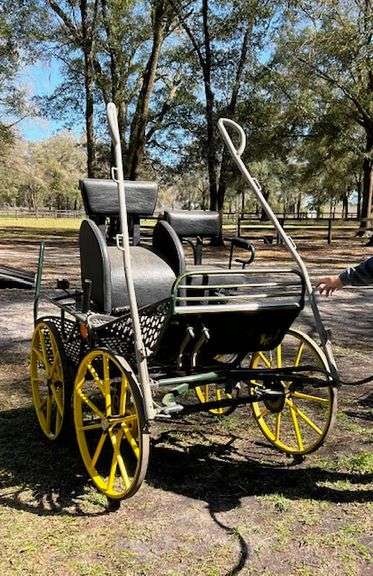 Marathon Wagon - Mt Hope Auction
