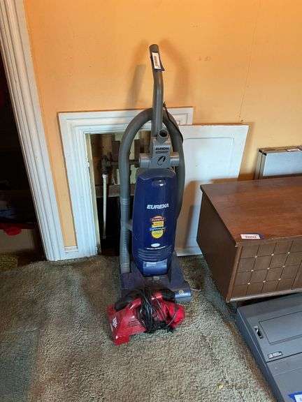 Eureka PowerPaw Maxima upright vacuum, and Dirt Devil hand vac - Hurley ...