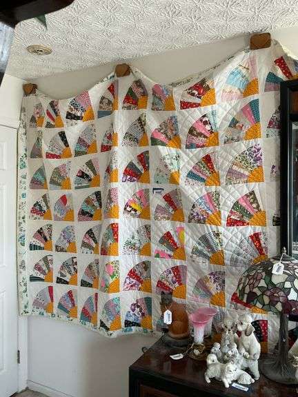 Fan patchwork quilt - Hurley Real Estate & Auctions