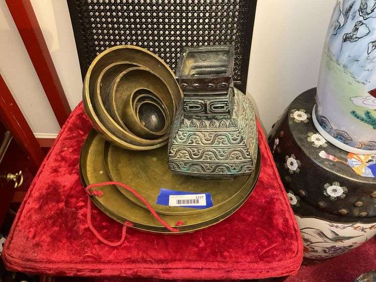 Asian graduated bell set, gongs, molded vase - Hurley Real Estate ...