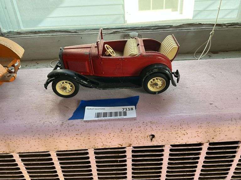 Hubley 1930 Model A Ford Roadster metal model - Hurley Real Estate ...