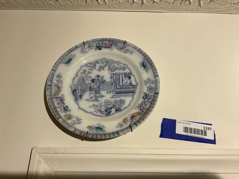 Wall hangings: plates and platters including Indian Tree, Blue Willow ...