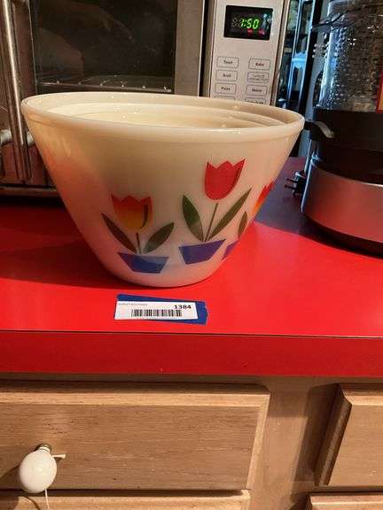 Vintage Fire King Tulip pattern nested mixing bowl set - Hurley Real ...