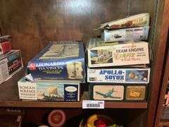Vintage model kits - Hurley Real Estate & Auctions