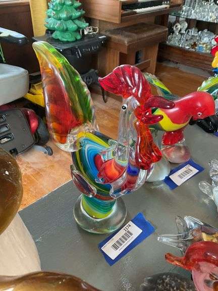 Colorful art glass rooster - Hurley Real Estate & Auctions