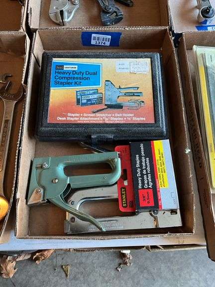 Staple guns & heavy duty staples - Hurley Real Estate & Auctions