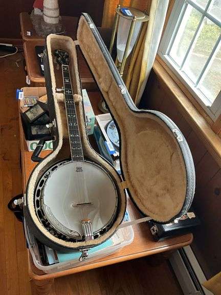 Washburn B-16 banjo w/ mother-of-pearl inlay, in case - Hurley Real ...