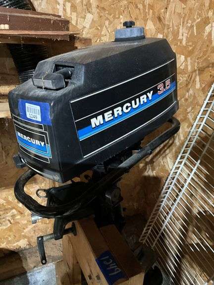 Mercury 3.5 boat motor - Hurley Real Estate & Auctions