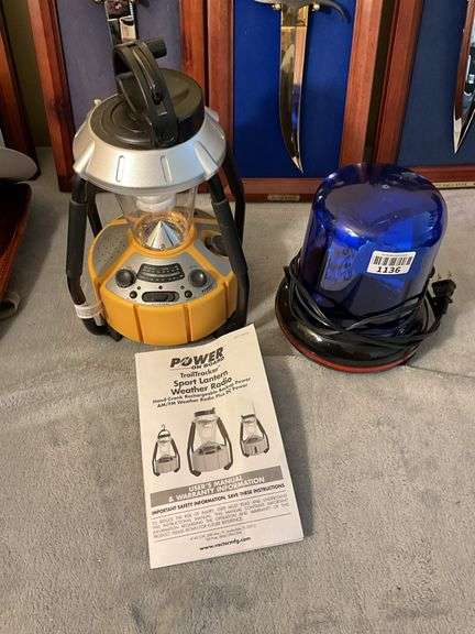 Trail Tracker Sport Lantern Weather Radio & light - Hurley Real Estate ...