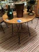 Wire ice cream parlor table w/ wooden top and set of four chairs - no ...