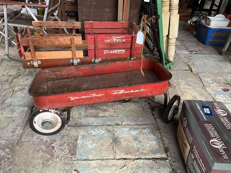 Western Flyer Rocket red wagon - Hurley Real Estate & Auctions