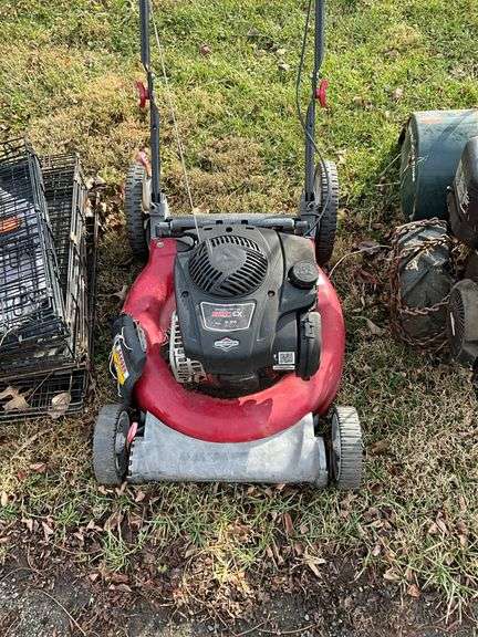 Briggs & Stratton lawn mower - Hurley Real Estate & Auctions