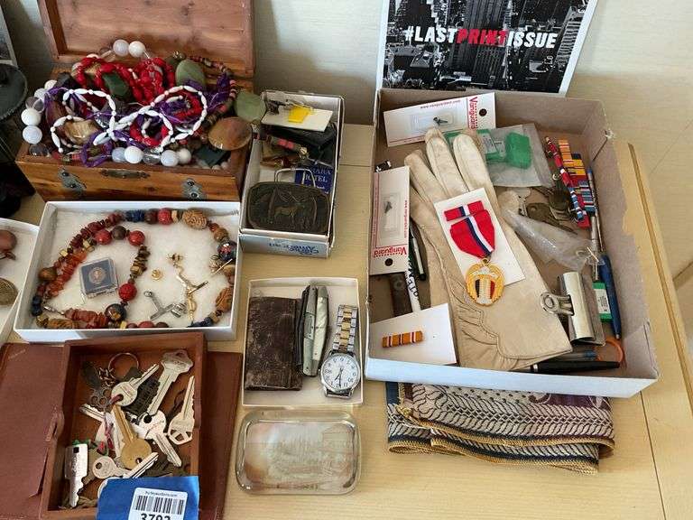 Costume jewelry, pocket knives, keys, dresser box, misc lot - Hurley ...