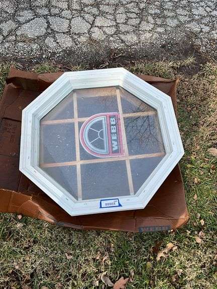 Octagonal replacement window - Hurley Real Estate & Auctions