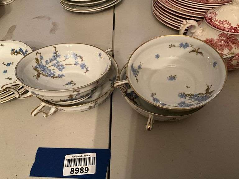 Haviland Limoge dinnerware - Hurley Real Estate & Auctions