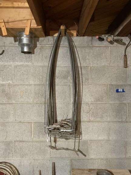 Metal fur stretchers - Hurley Real Estate & Auctions