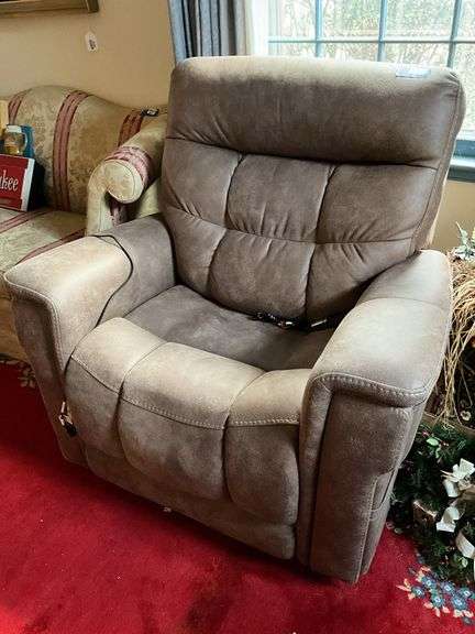 VivaLift power recliner chair w/ heat, hand control - Hurley Real ...